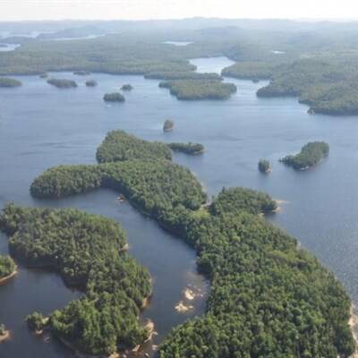 Le camping au Parc régional du Poisson Blanc de Lac-Sainte-Marie devra ...