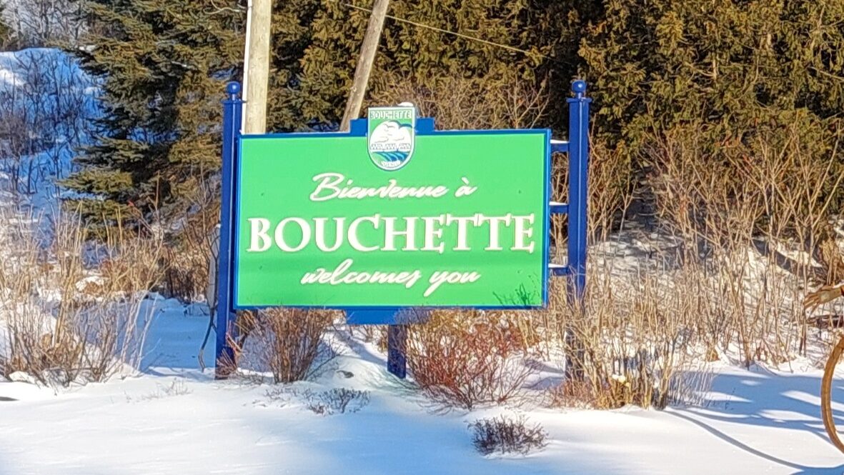 Bouchette à la recherche d’un site adéquat pour y construire un garage ...