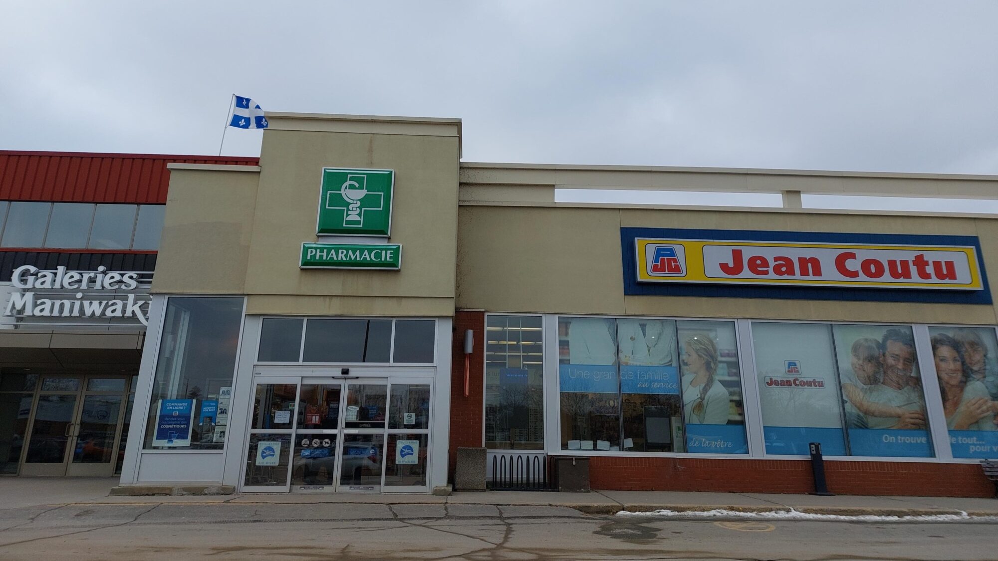 [Mise à jour] La pharmacie Jean Coutu à Maniwaki fermée en raison d’une ...
