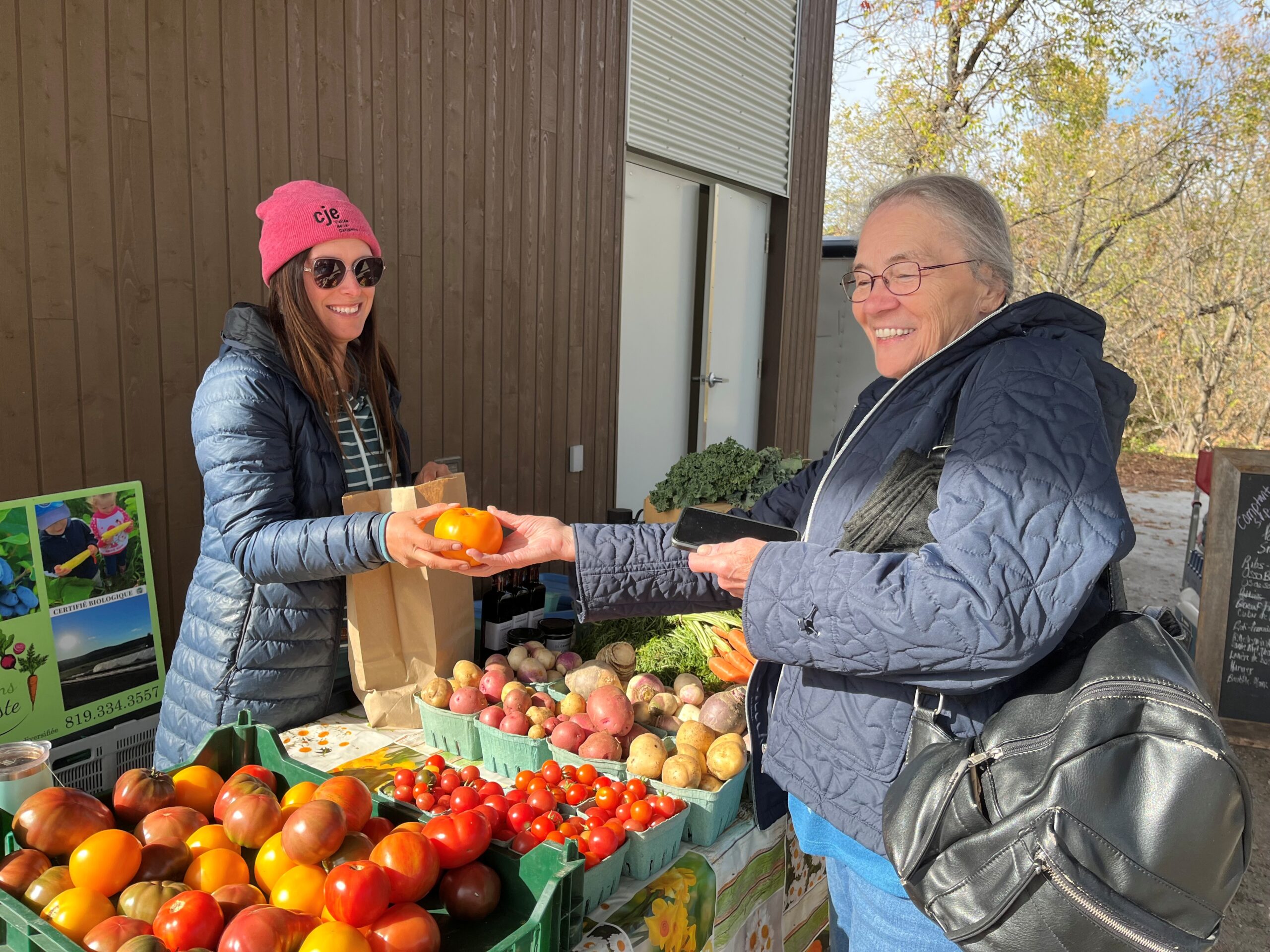 Succès modeste du Marché de l’Action de grâce à Gracefield | CHGA